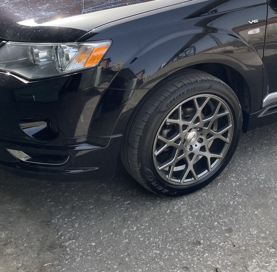 M.L.J. HYPERION CVZ. — Mitsubishi Outlander XL, 3 л, 2007 года | колёсные диски | DRIVE2