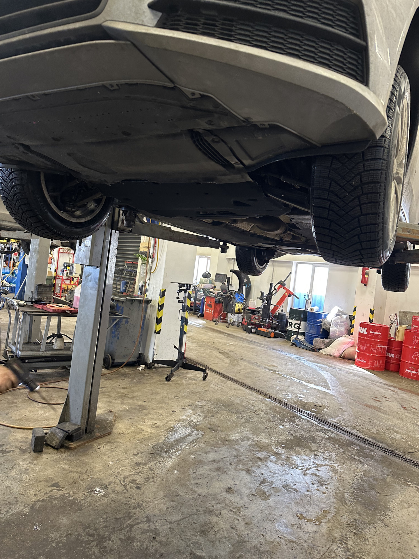 Замена защиты двс 4G0863822E — Audi A6 (C7), 2 л, 2017 года ...