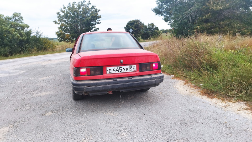 Задние фонари Форд, проблемные места — Ford Sierra, 2 л, 1987 года ...