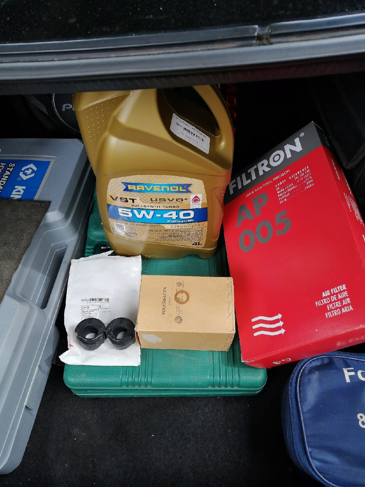 Замена масла, воздушного фильтра, втулок стабилизатора — Audi 80 (B4 ...