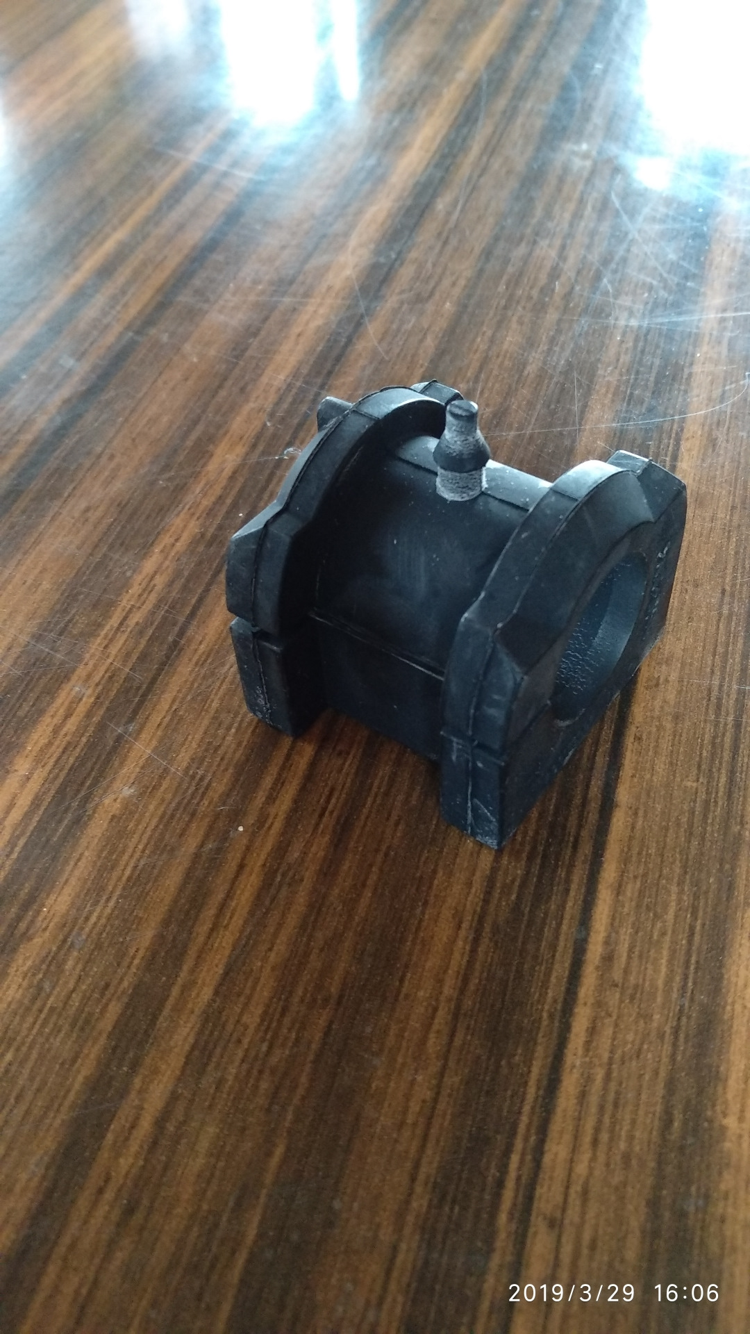 Втулки стабилизатора. — Dodge Caliber, 1,8 л, 2008 года | своими руками ...