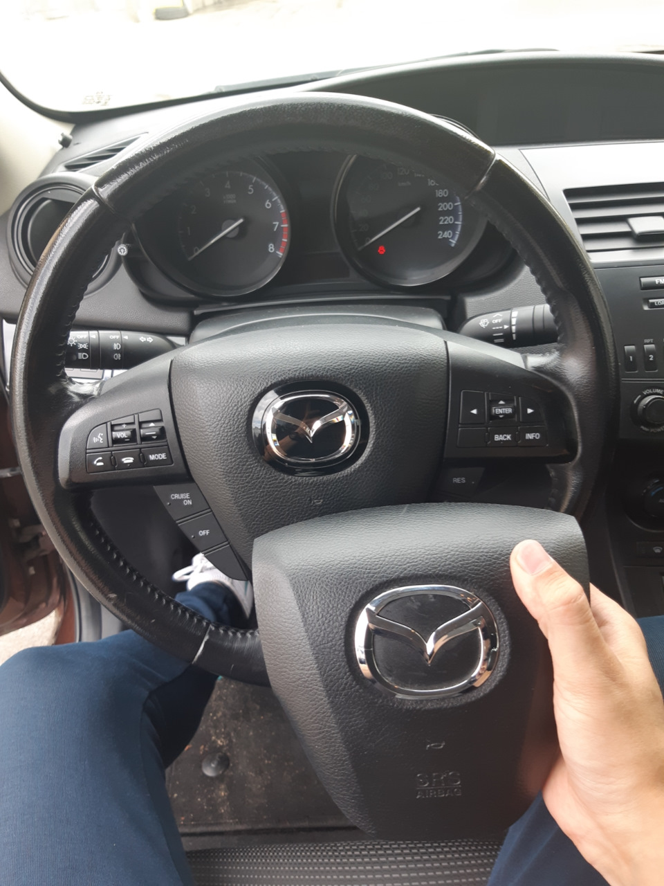 Airbag/soft99 — Mazda 3 (2G) BL, 1,6 л, 2011 года | мойка | DRIVE2