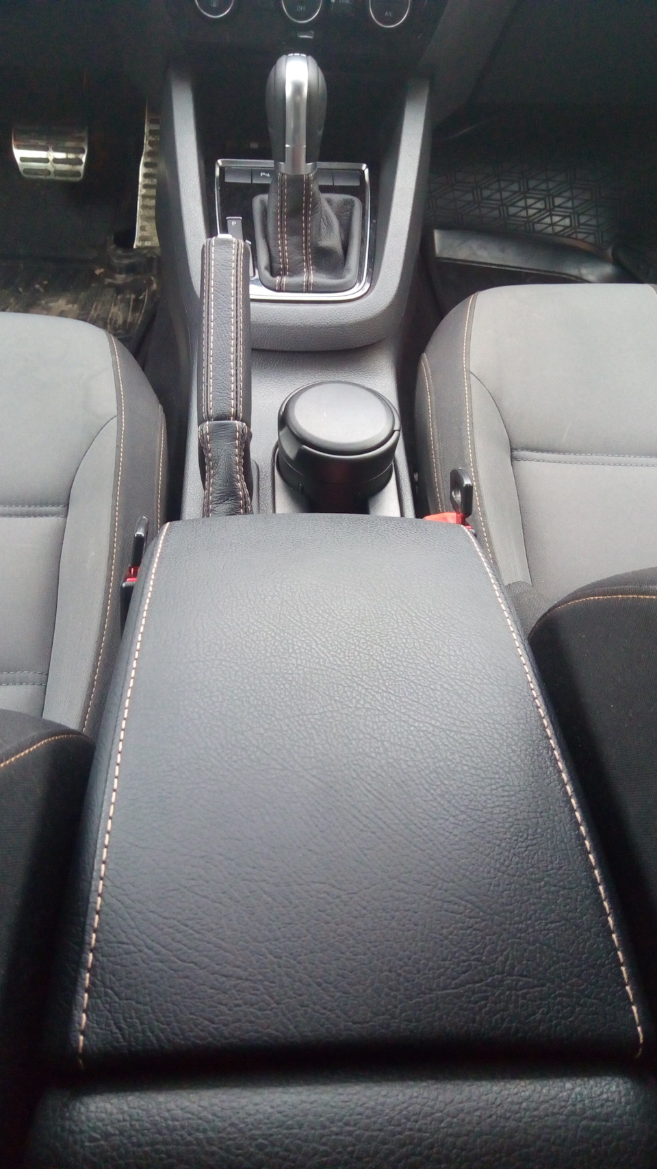 Фильтра салона и воздушный фильтр — Citroen Berlingo (2G), 1,6 л, 2012 ...