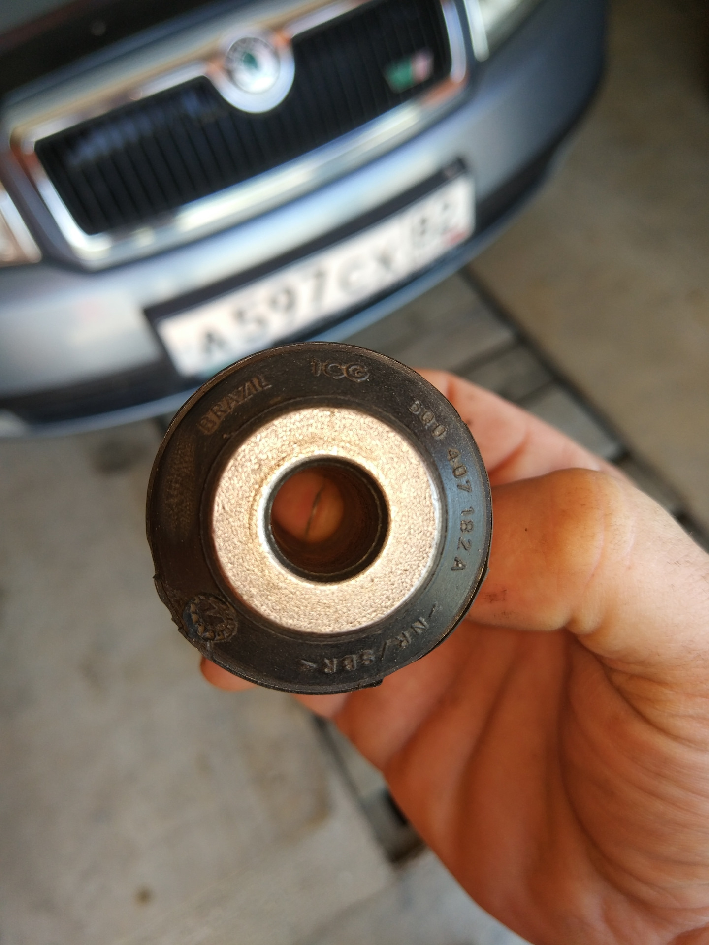 Замена передних саленблоков . — Skoda Fabia Combi Mk1, 1,9 л, 2002 года ...