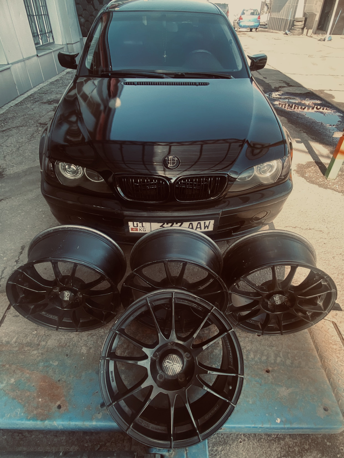 Диски OZ Racing Ultraleggera R17 — BMW 3 series (E46), 2,5 л, 2002 года ...