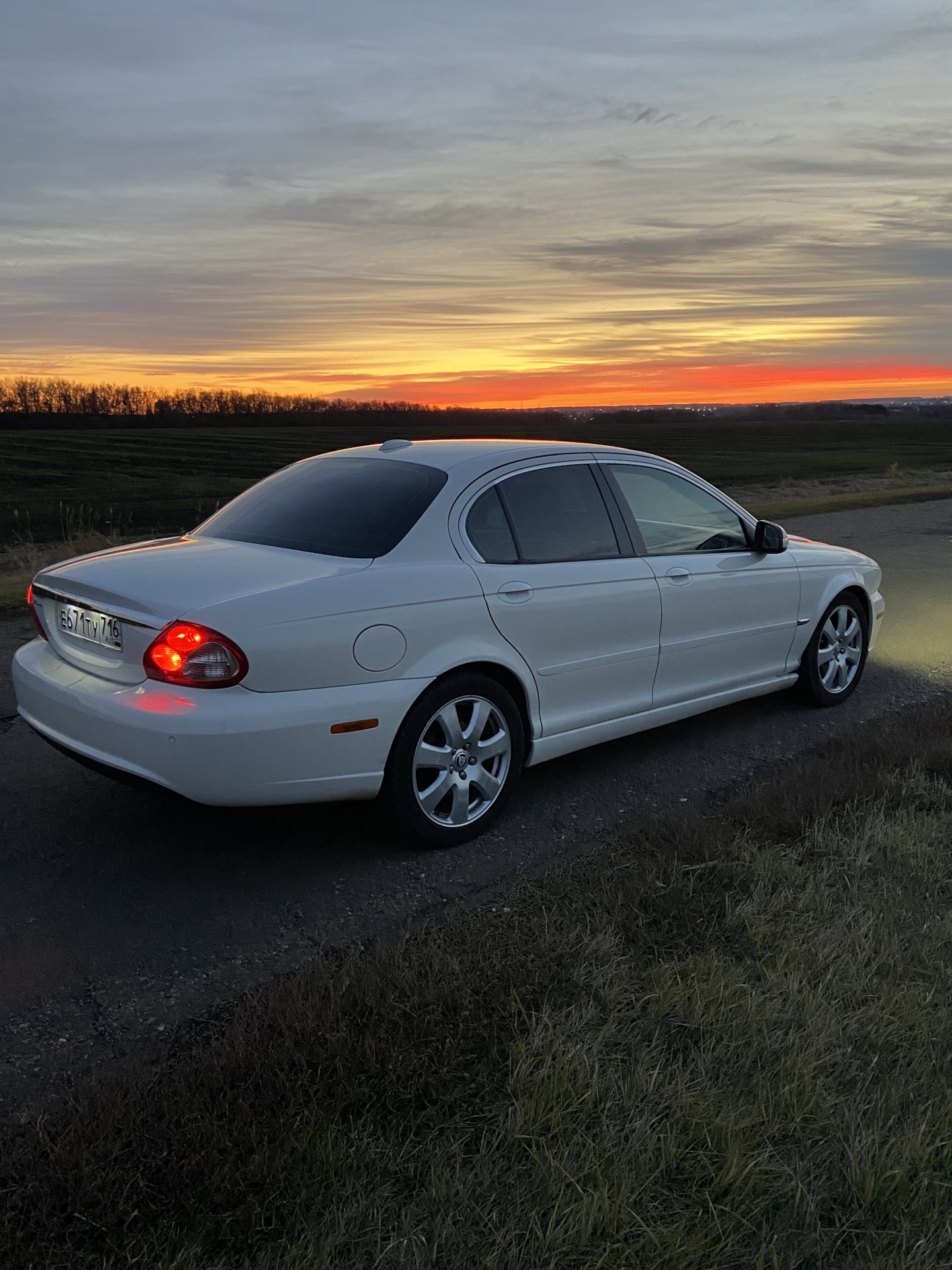 Фары BI LED — Jaguar X-Type, 2,2 л, 2008 года | тюнинг | DRIVE2