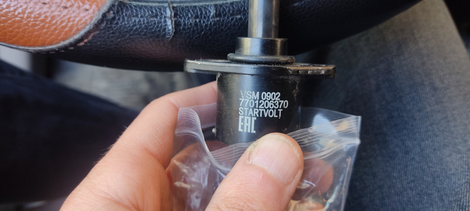 У моей снова заболела голова:( — Renault Symbol, 1,4 л, 2006 года ...