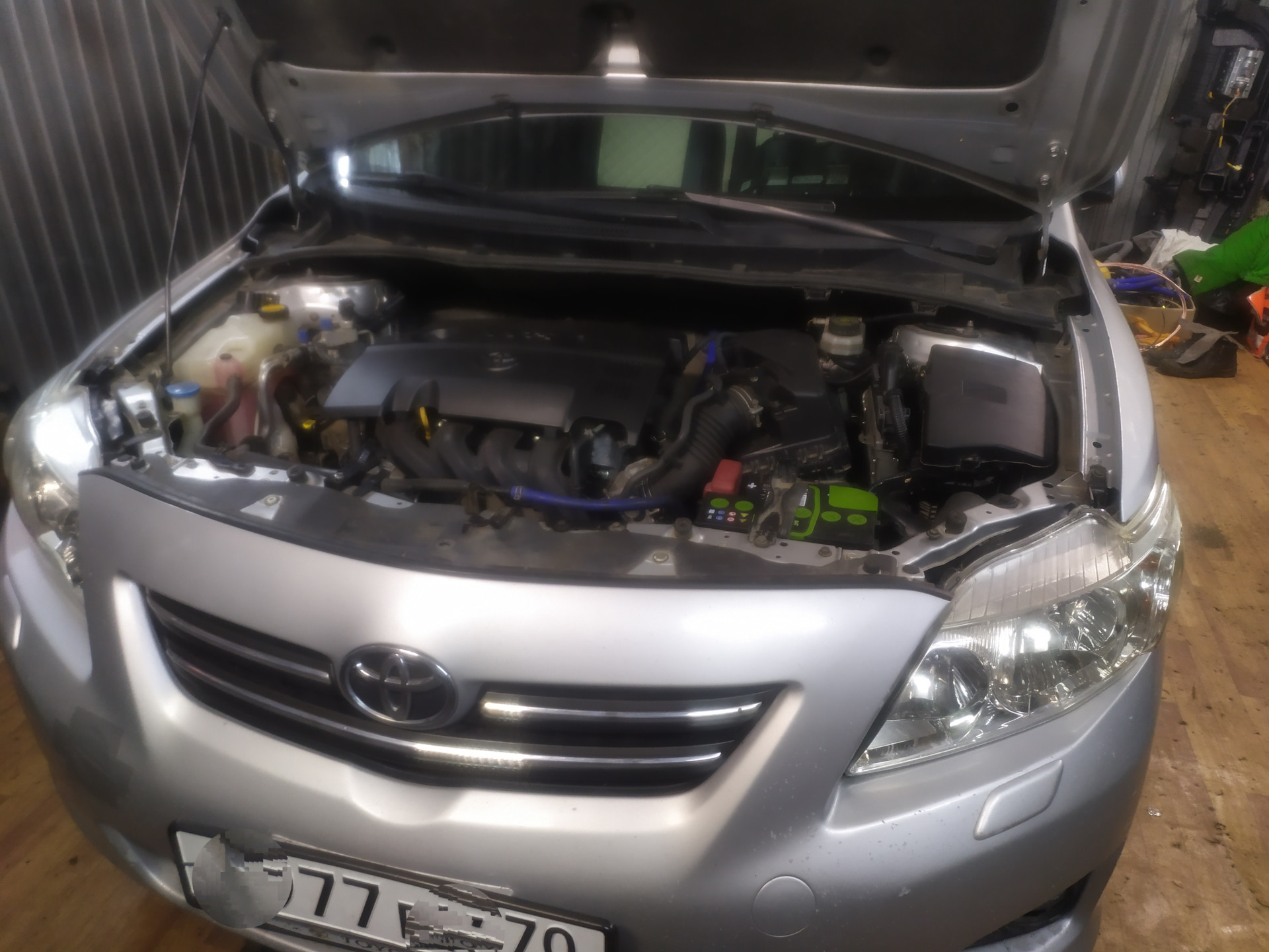 Тормозные трубки — Toyota Corolla (140/150), 1,4 л, 2008 года | своими ...