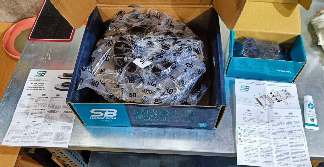 Тормоза неизвестной фирмы — Honda Fit (3G), 1,3 л, 2018 года | запчасти ...