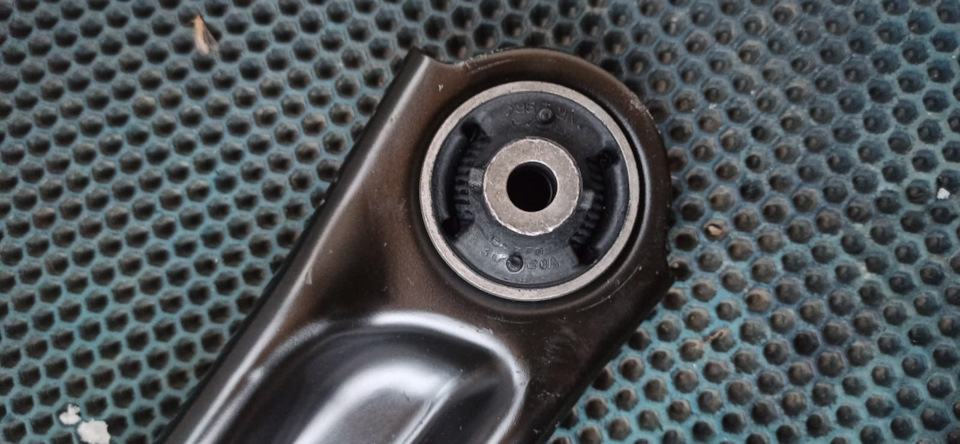 545004CL1B РЫЧАГ ПЕРЕДНИЙ ПРАВЫЙ. NISSAN INFINITI | Запчасти на DRIVE2