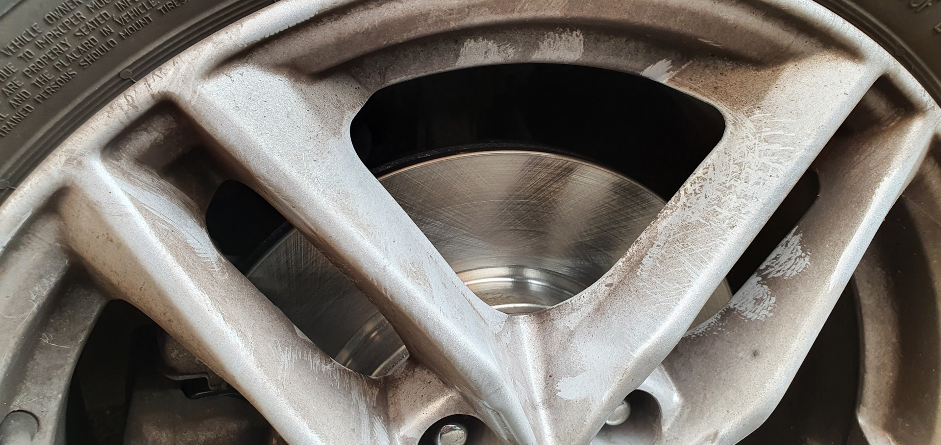 Замена передних тормозных дисков и колодок — KIA Ceed SW (2G), 1,6 л ...