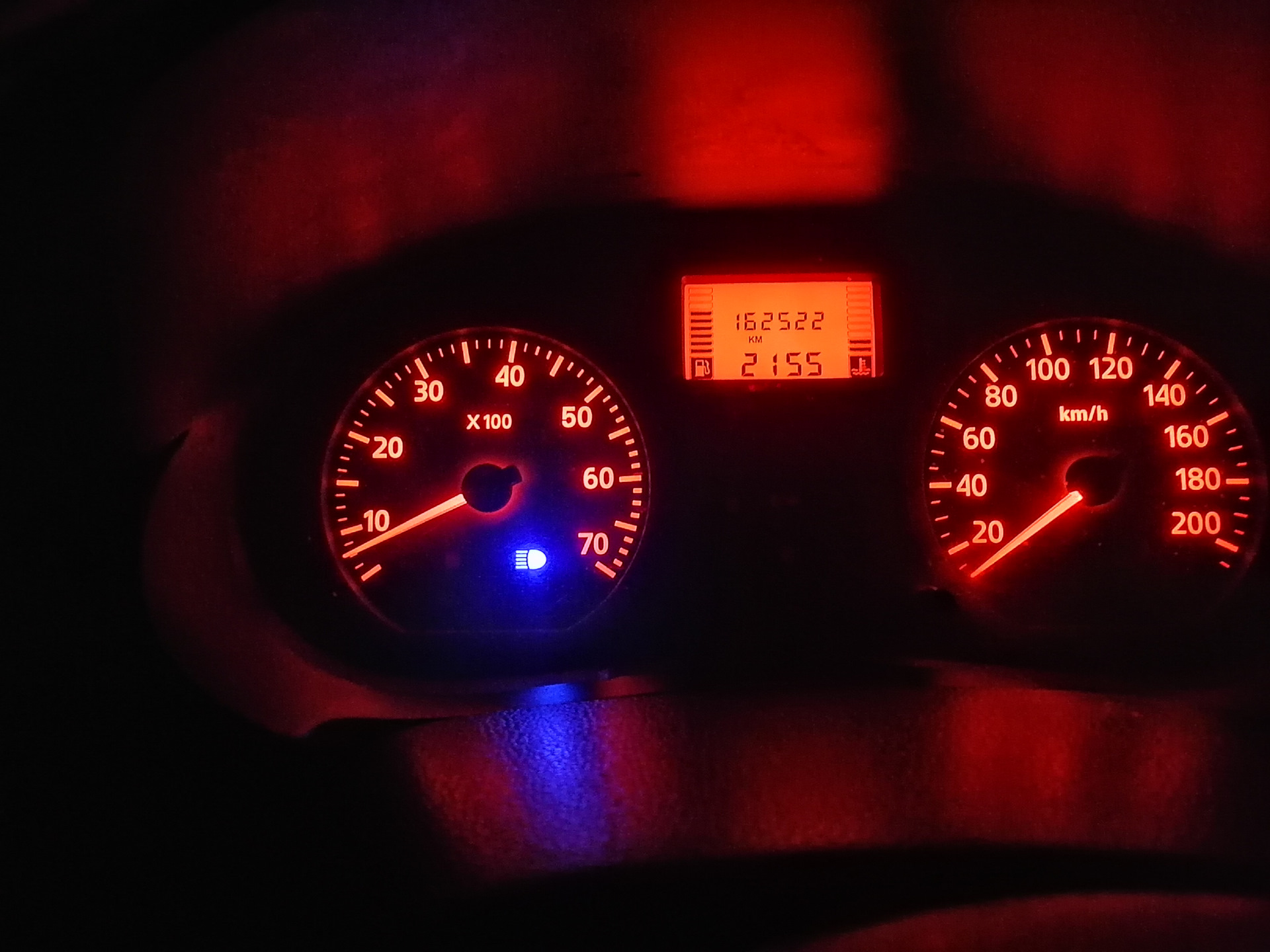 LED в головной свет. — Renault Logan (1G), 1,4 л, 2008 года ...