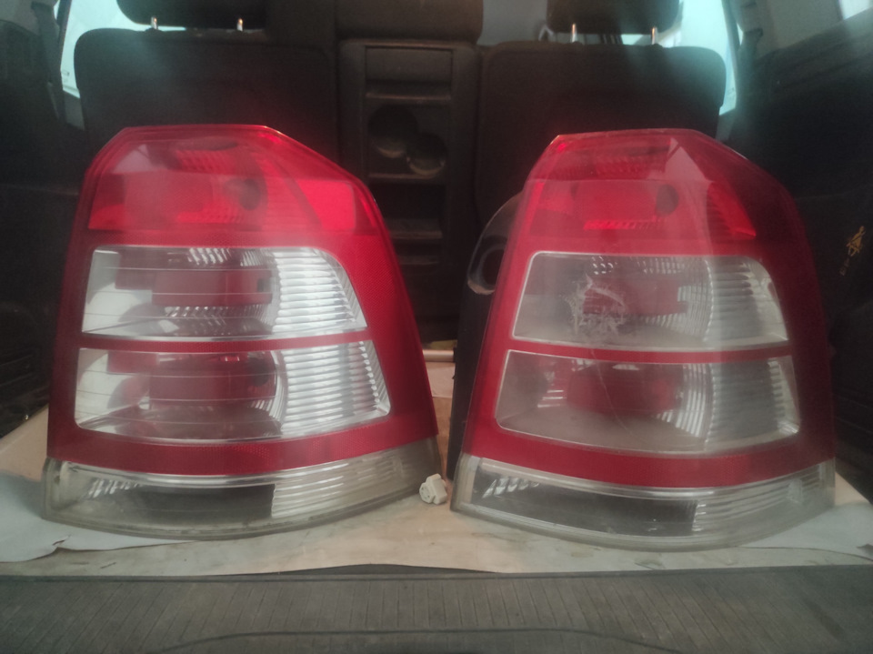 Замена фонаря — Opel Zafira B, 1,8 л, 2011 года | просто так | DRIVE2
