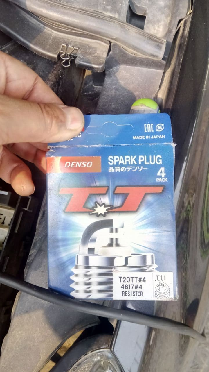 Промывка форсунок и замена свечей — Ford Focus Sedan II, 1,8 л, 2008 ...