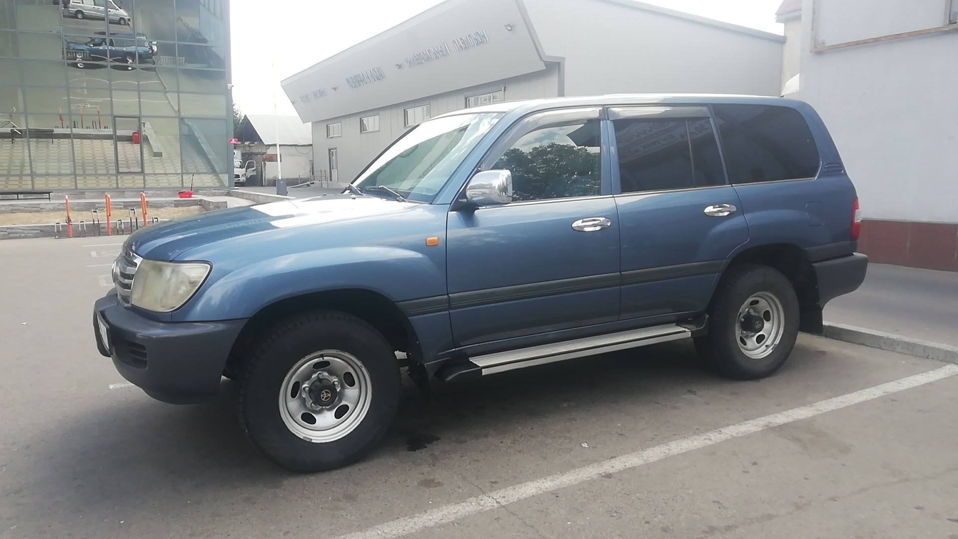 Toyota Land Cruiser 100 4.5 бензиновый 2005 | 4.5 бензин на DRIVE2