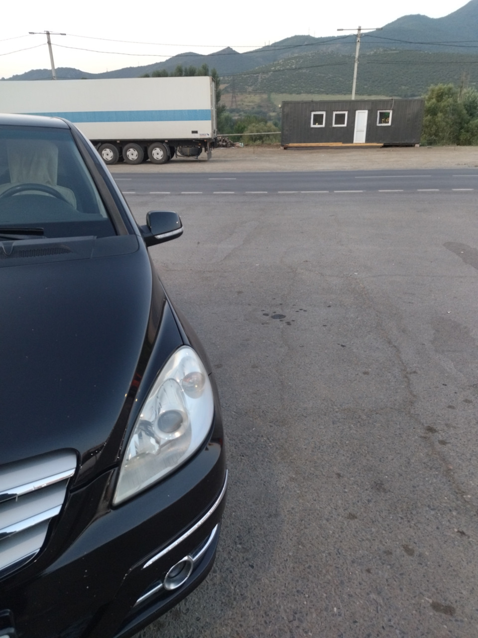 Фары — Mercedes-Benz B-Class (W245), 2 л, 2010 года | запчасти | DRIVE2