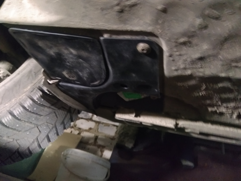 Заглушки днища — Volkswagen Passat B6, 2 л, 2005 года | своими руками ...