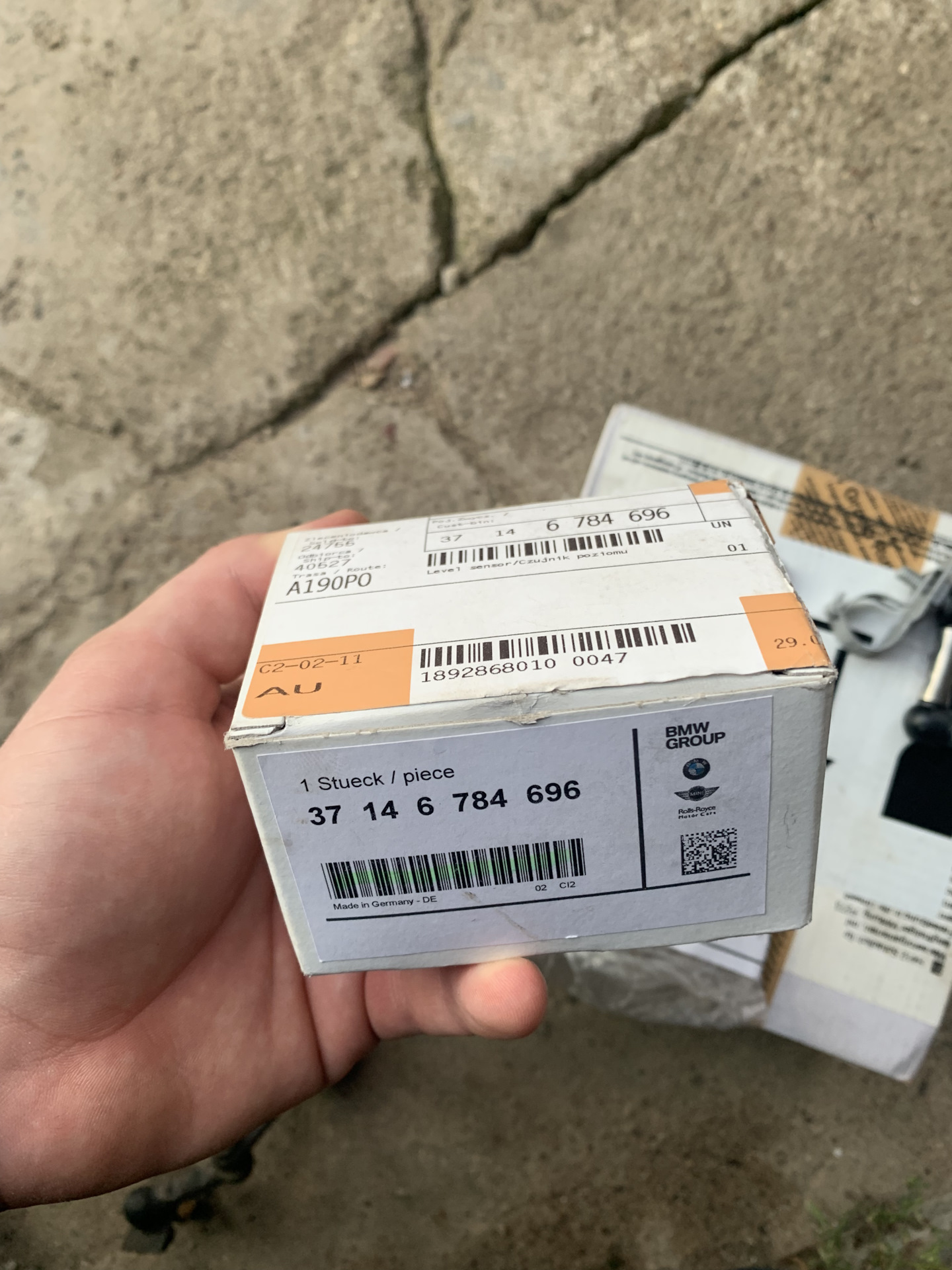 18.Замена датчика высоты дорожного просвета — BMW X5 (E53), 3 л, 2004 ...