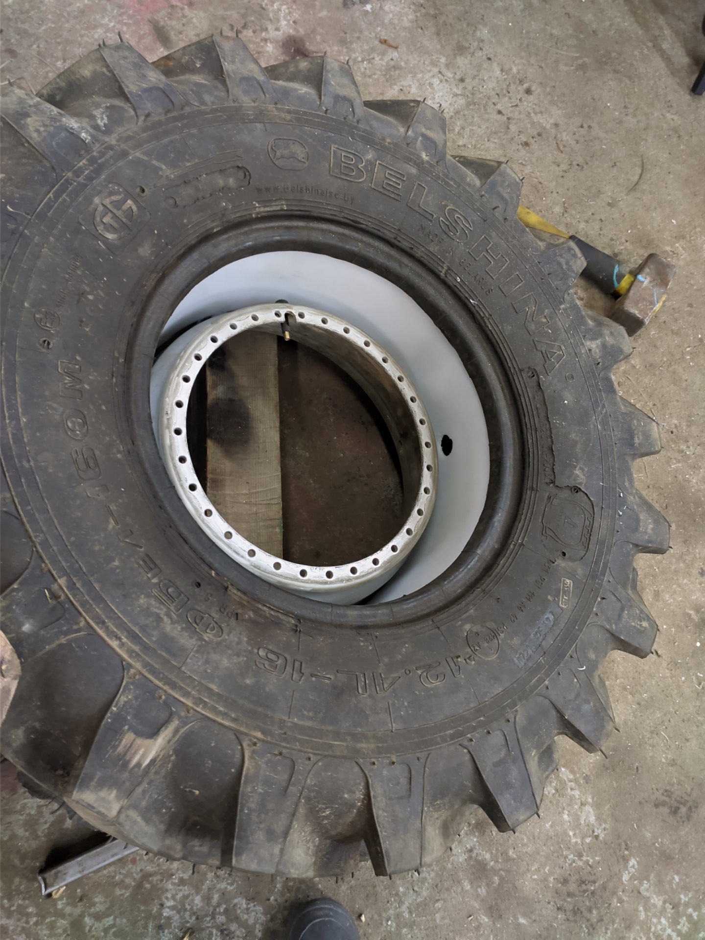 Сборка колес с трубой — Nissan Patrol (K160), 3 л, 1992 года | тюнинг | DRIVE2