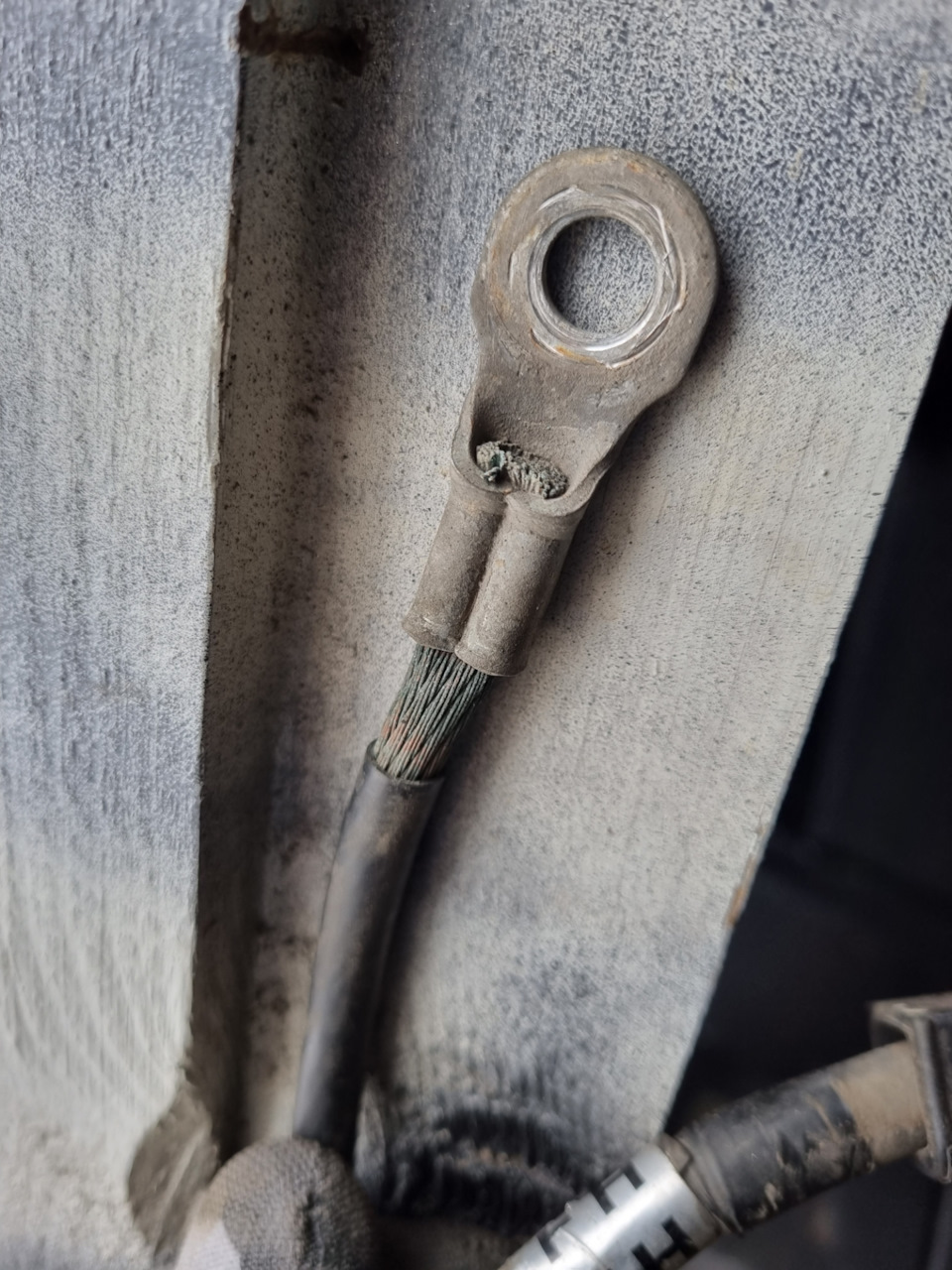 Замена проводов стартера — Subaru Forester (SH), 2,5 л, 2008 года ...