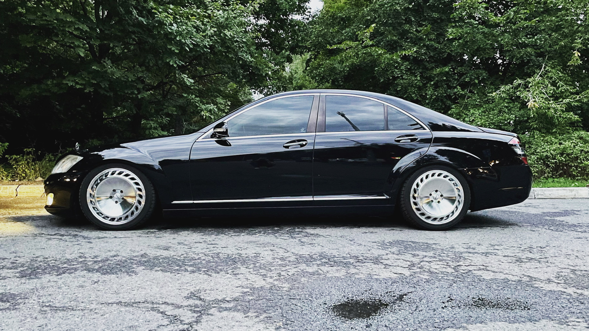 Mercedes-Benz S-Class (W221) 3.0 дизельный 2006 | stay VIP Stanced на ...