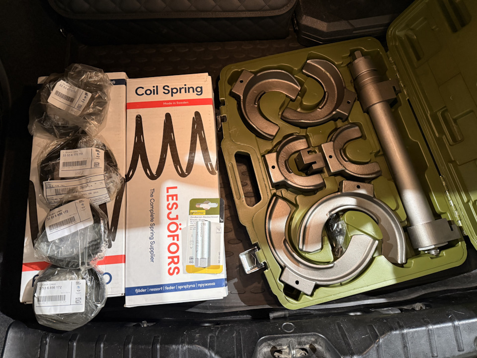 Замена задних пружин на EDC аммортизаторах — BMW 5 series (F10), 2 л ...