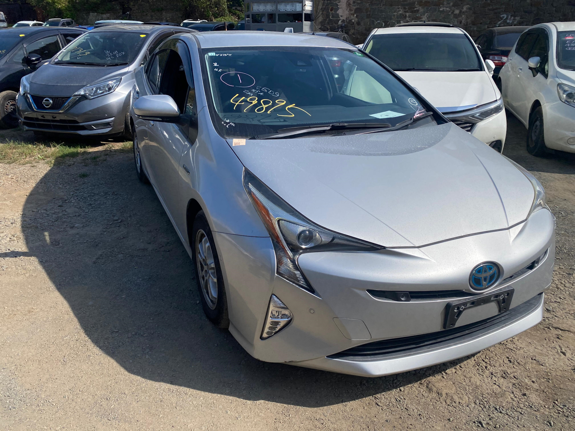 Ну вот и фотки уже после выхода с таможни — Toyota Prius (50), 1,8 л, 2016 года | покупка машины ...