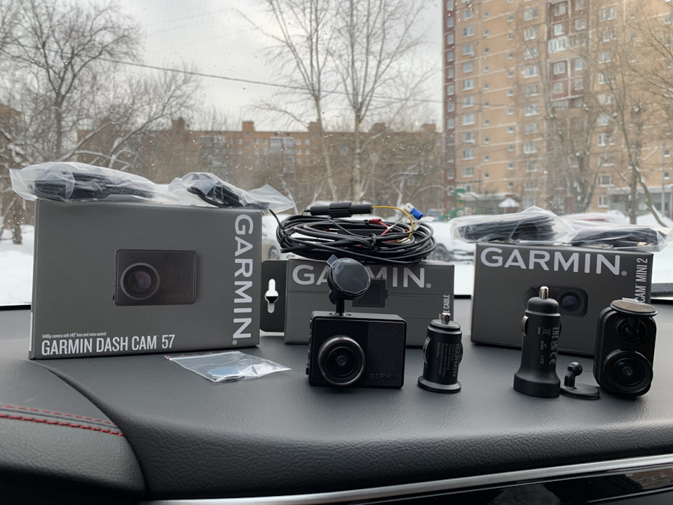 Garmin Dashcam 57 и Dashcam Mini 2 с обзором в 360 градусов — DRIVE2