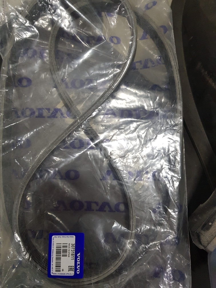 30731811 ПОЛИКЛИНОВЫЙ РЕМЕНЬ 6 DPK 1825 Volvo | Запчасти на DRIVE2