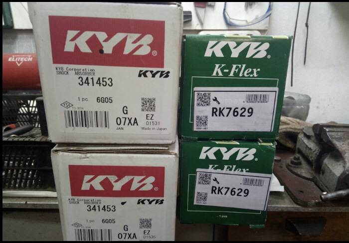 Задняя подвеска KYB — Mitsubishi Lancer IX, 1,6 л, 2005 года | расходники | DRIVE2