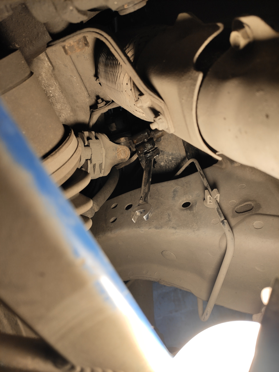 Салон — сборка — Audi A4 (B9), 2 л, 2016 года | аксессуары | DRIVE2