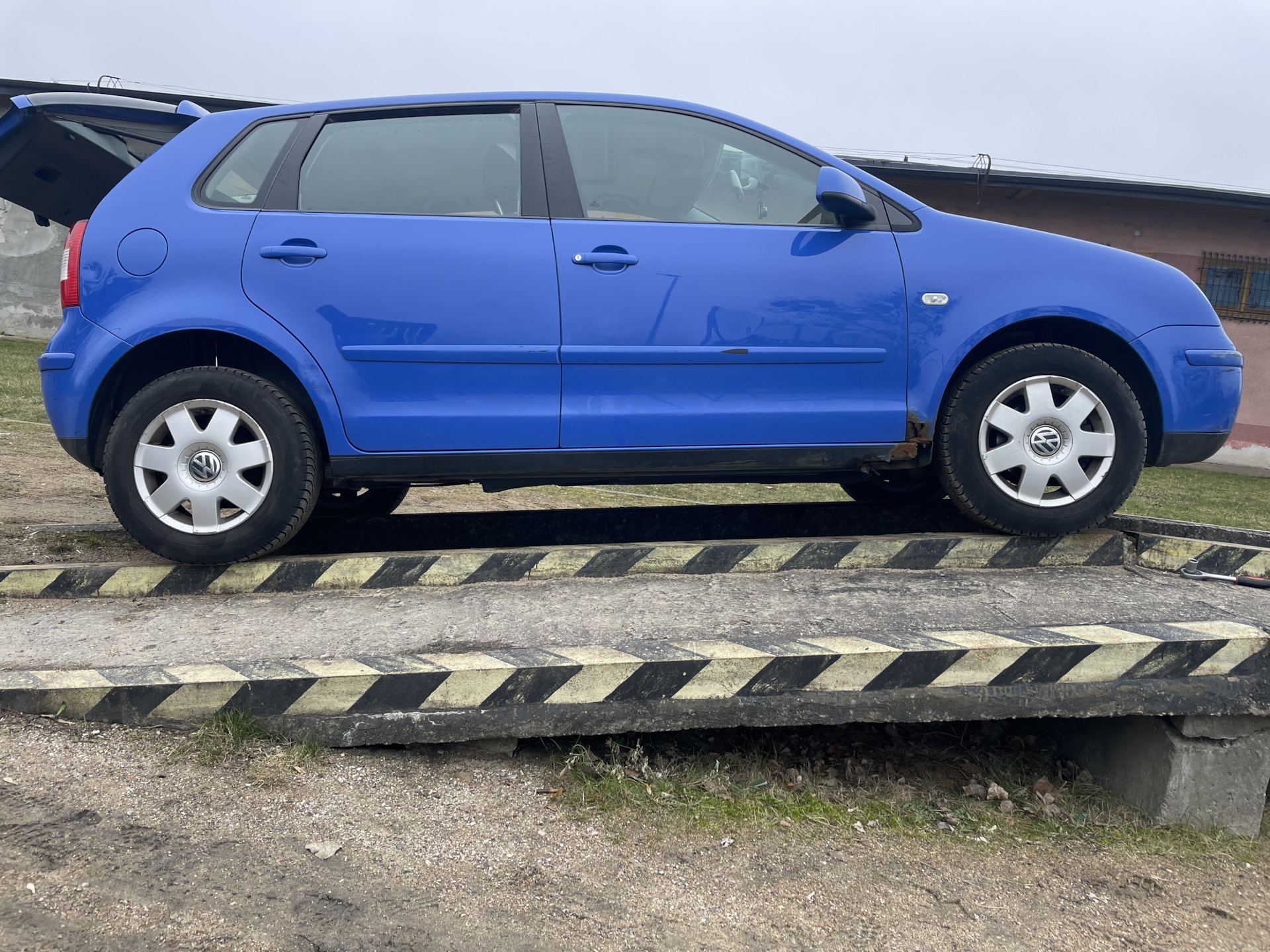 Замена масла самостоятельно — Volkswagen Polo Hatchback Mk4, 1,4 л ...