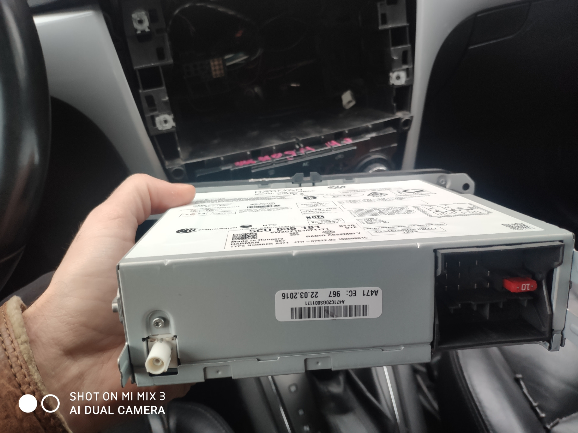 Установка RCD R140G от VW Polo в PQ35 — Skoda Yeti, 1,2 л, 2011 года ...