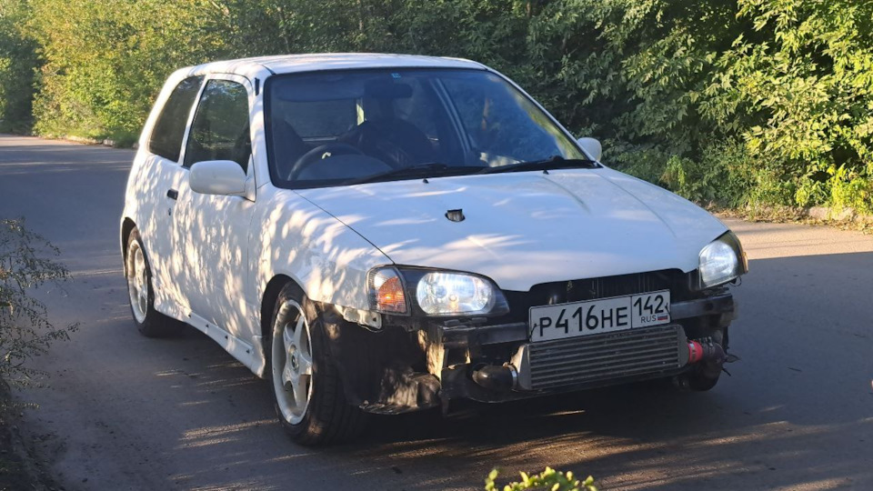 Toyota Starlet (90) 1.3 бензиновый 1996 | 4WD 4E-FET на DRIVE2