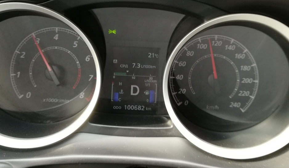 Замена замка багажника — Lada Приора универсал, 1,6 л, 2013 года ...