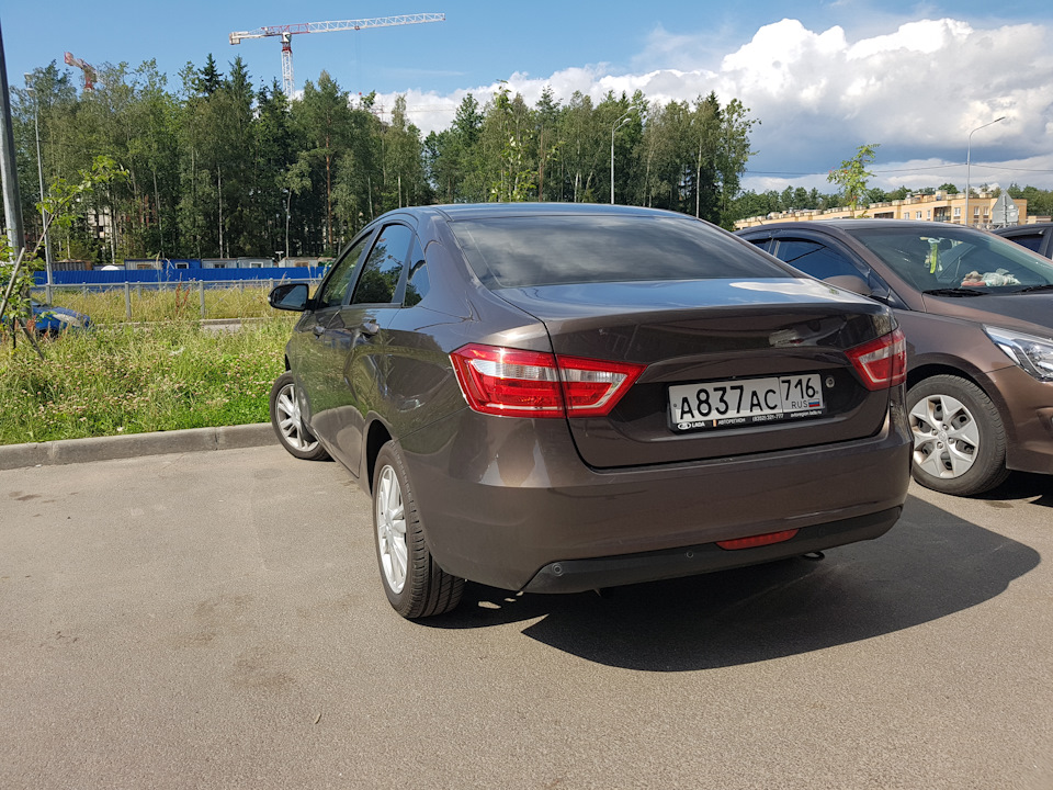 Буквы в стиле Порше — Lada Vesta (1G), 1,6 л, 2017 года | стайлинг | DRIVE2