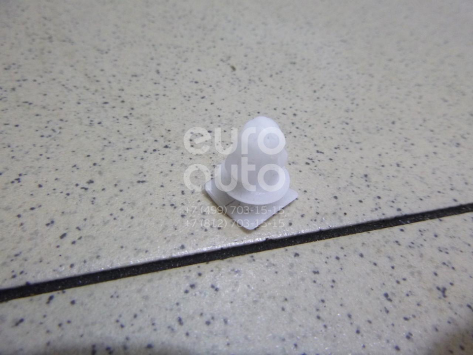 8R0853909A Пружинный зажим VAG | Запчасти на DRIVE2