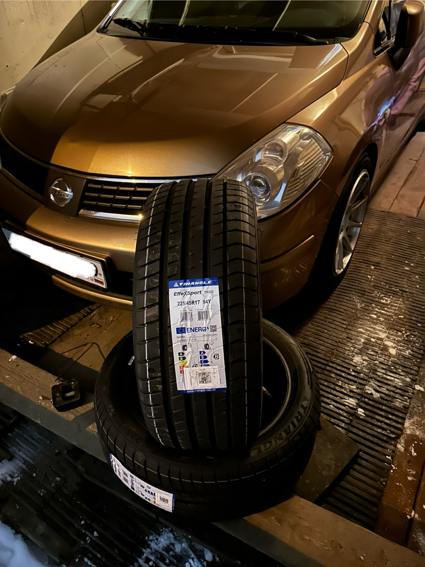 Triangle Effex Sport TH202 225/45 R17 — Nissan Tiida (1G), 1,6 л, 2008 ...