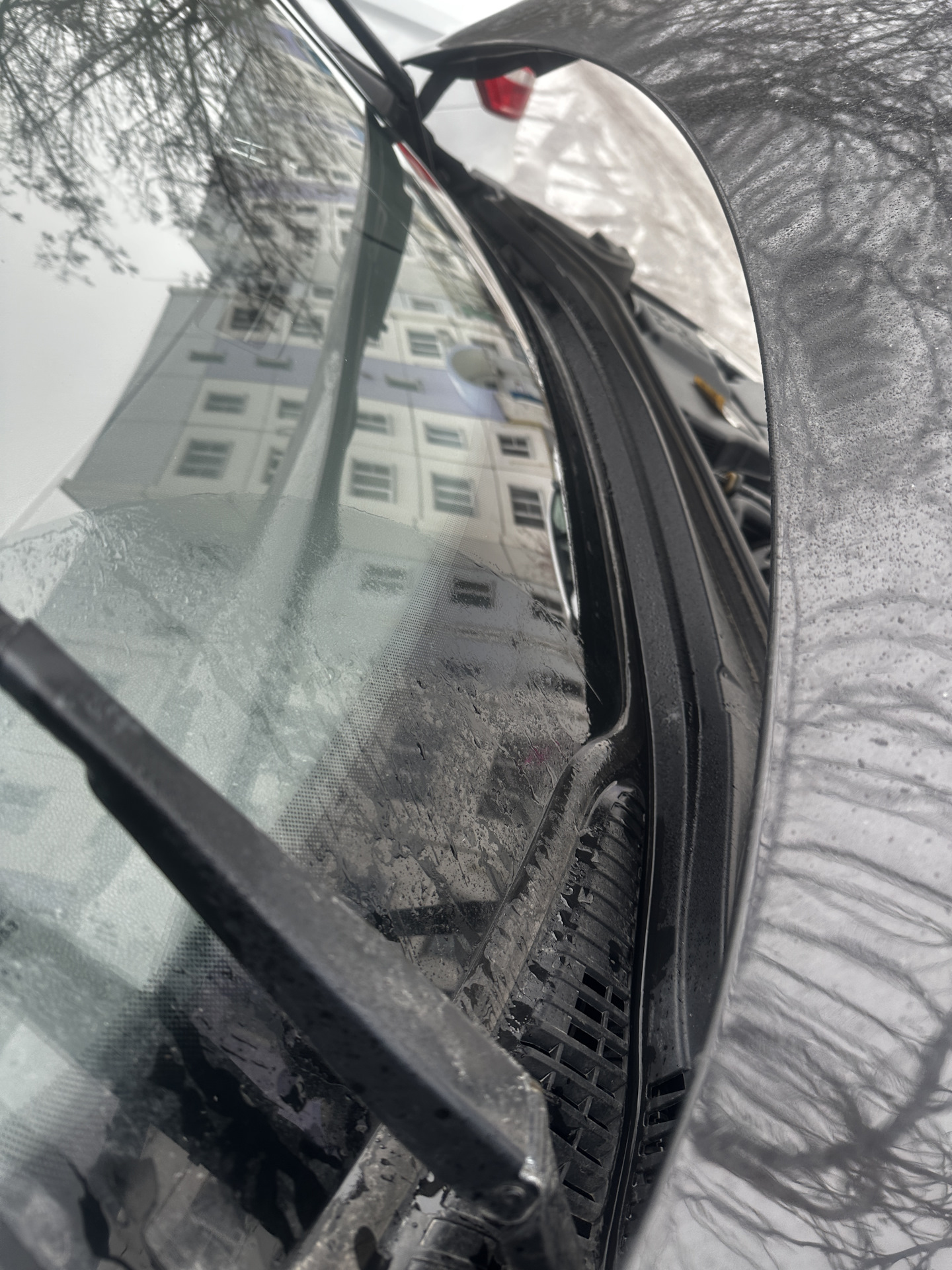 Чистка форсунок омывателя стекла — Peugeot 508 (1G), 1,6 л, 2012 года ...