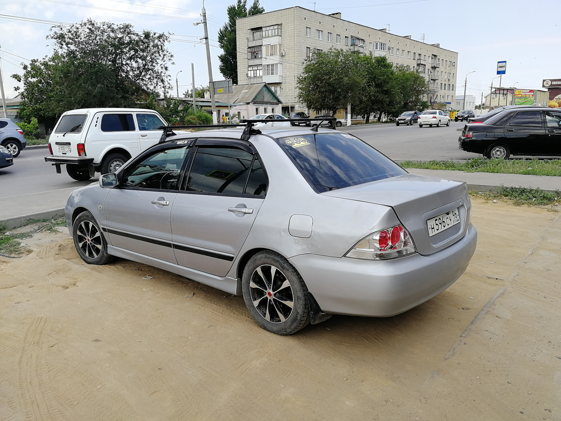 Бархотки)) — Lada Granta Sport, 1,6 л, 2017 года | стайлинг | DRIVE2