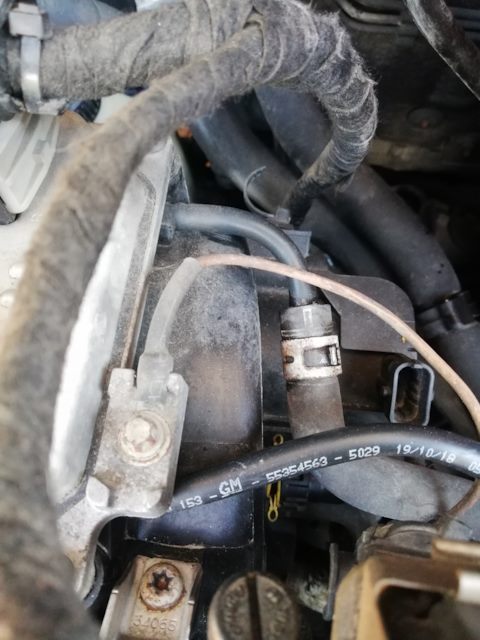 55354563 Трубка подогрева дроссельной заслонки впускная GM | Запчасти ...