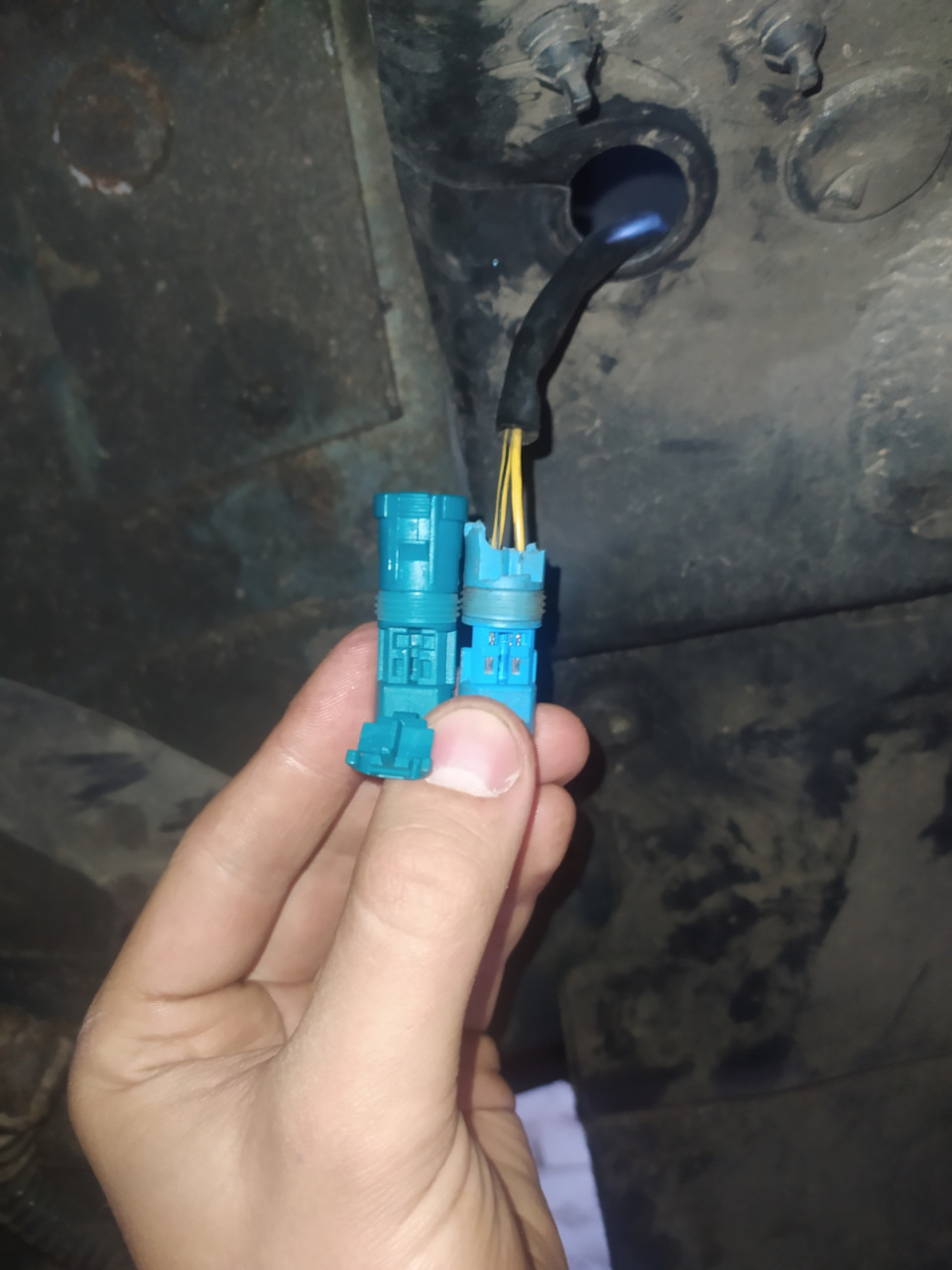 Коннекторы датчиков абс — Rover 75, 1,8 л, 1999 года | визит на сервис ...