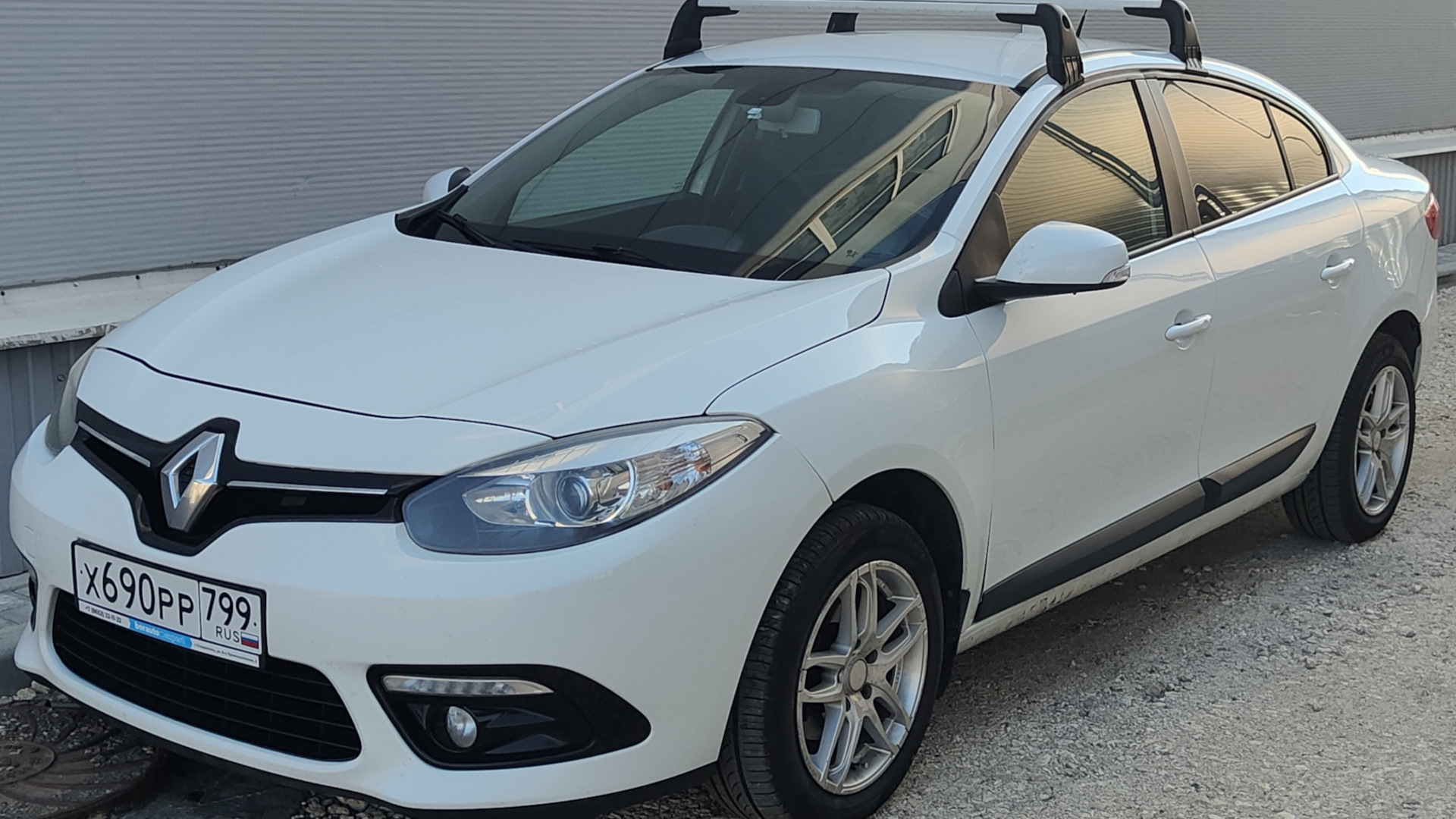 Renault Fluence 1.6 бензиновый 2014 | на DRIVE2