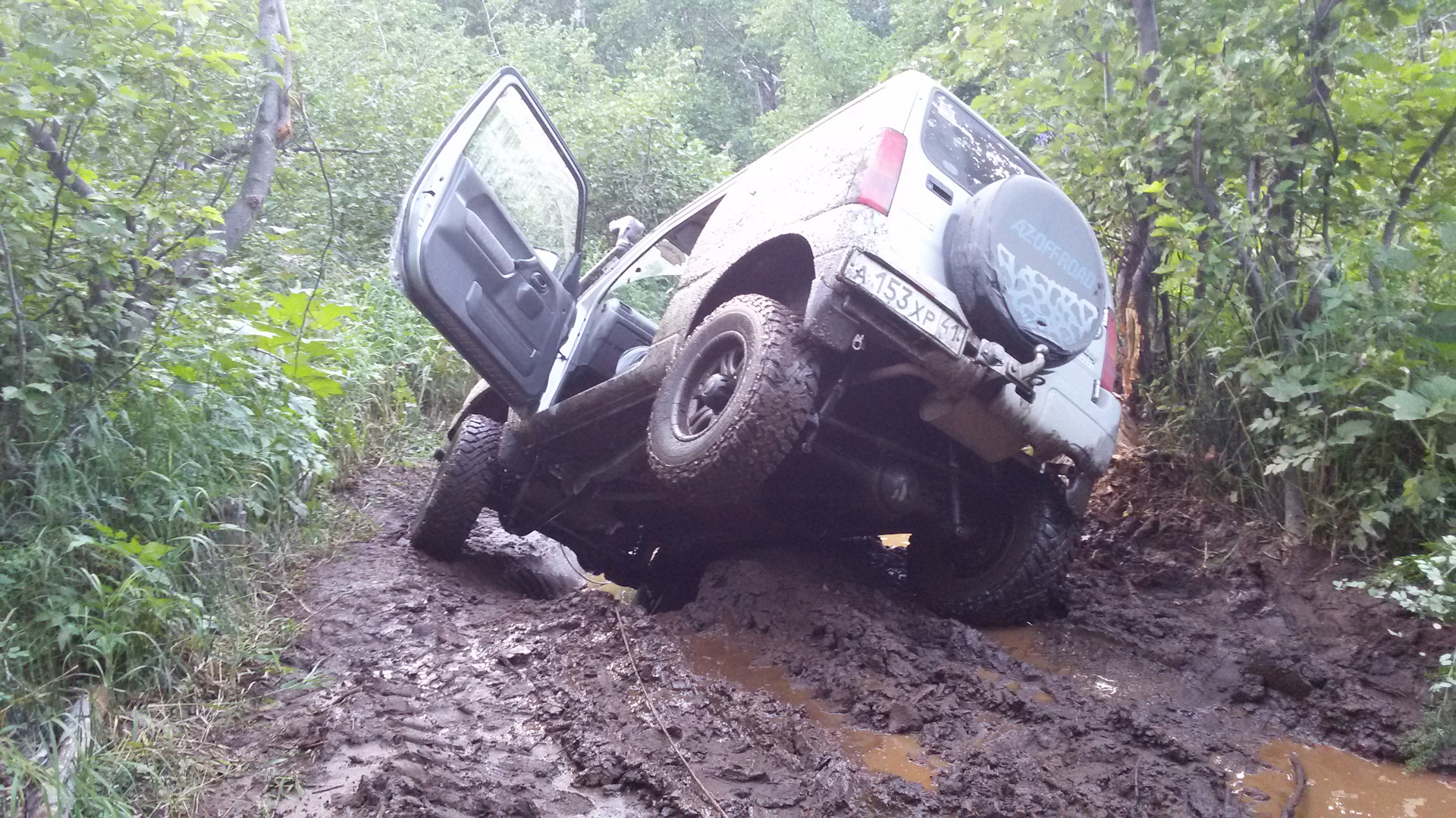 Suzuki Jimny (1G) 0.7 бензиновый 2000 | JB23W на DRIVE2