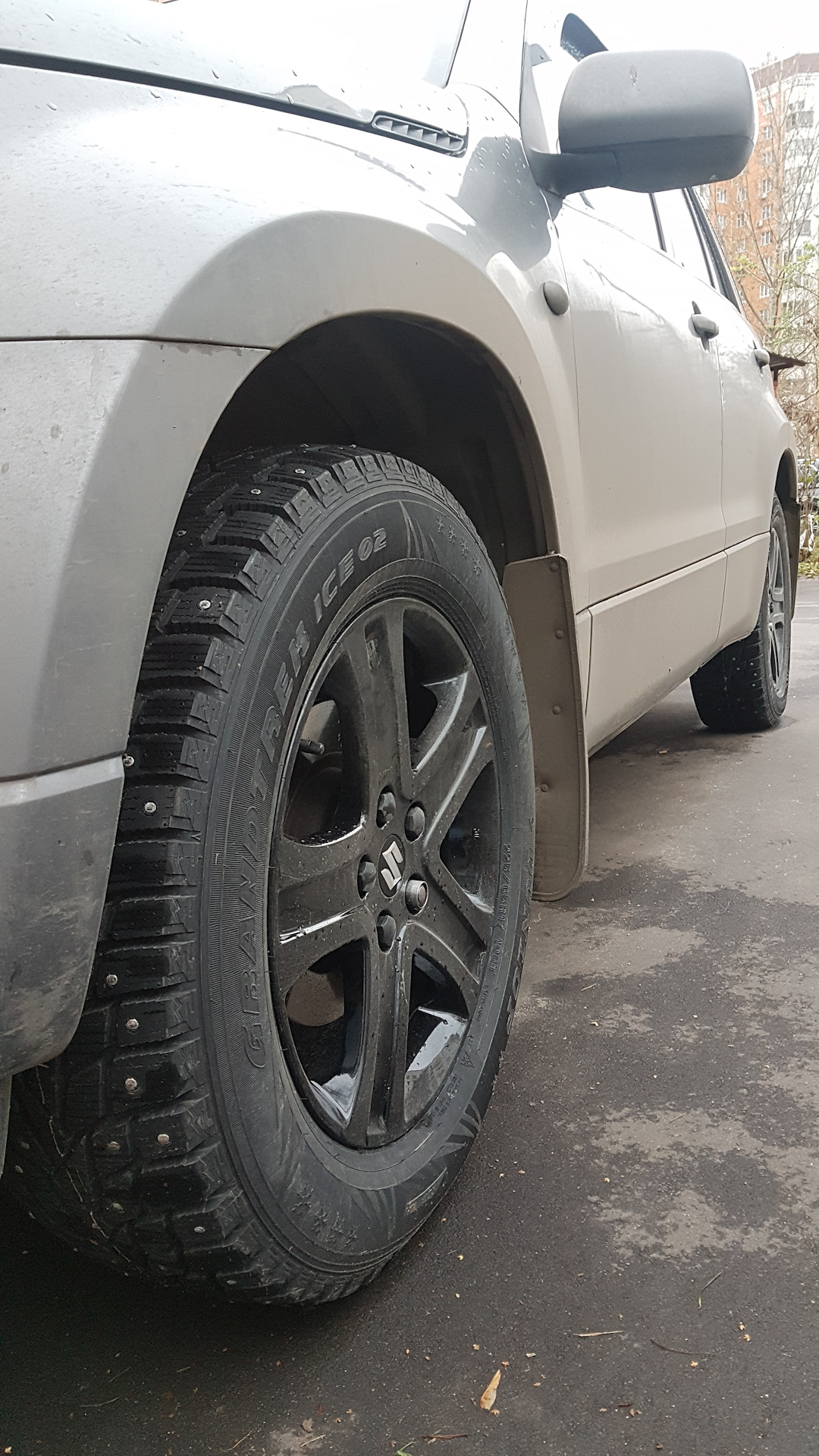 Заглушки дисков (окраска) — Suzuki Grand Vitara (2G), 2 л, 2007 года ...