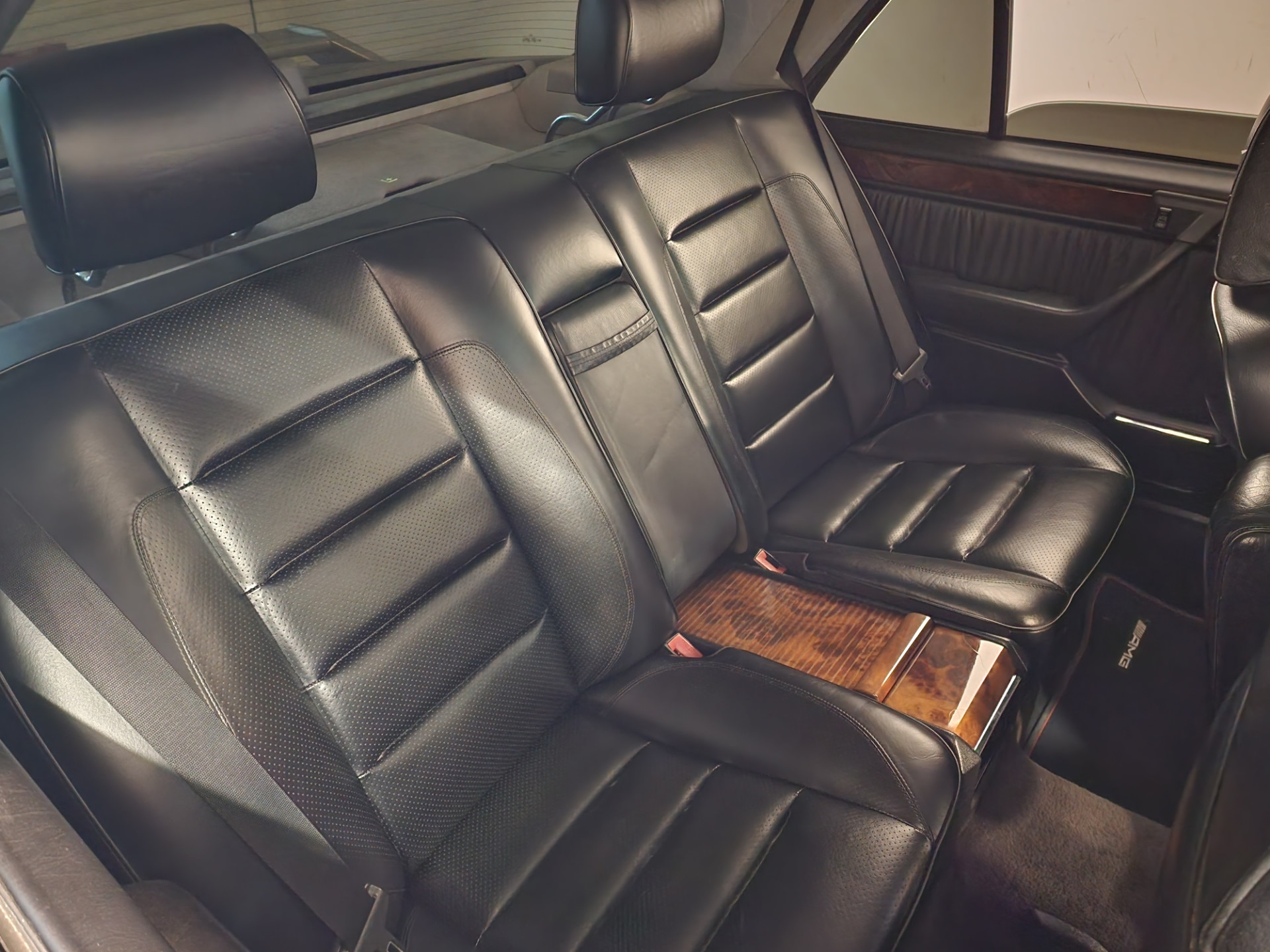 Установка заднего дивана Recaro — Mercedes-Benz E-class (W124), 5 л ...