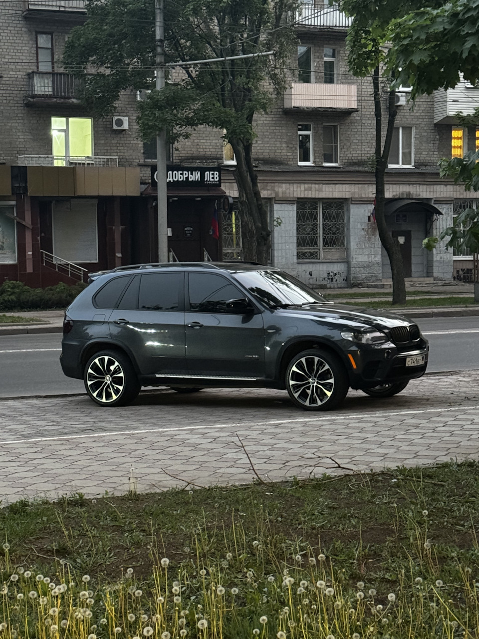 Новые тапки R21 — BMW X5 (E70), 3 л, 2012 года | колёсные диски | DRIVE2