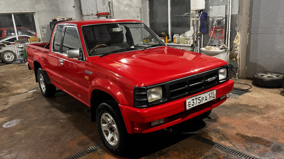 Mazda Proceed 2.4 бензиновый 1994 | на DRIVE2