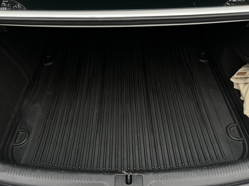 Оригинальные аксессуары. Проекция, коврик, брелок. — Audi A5 (1G), 2 л ...