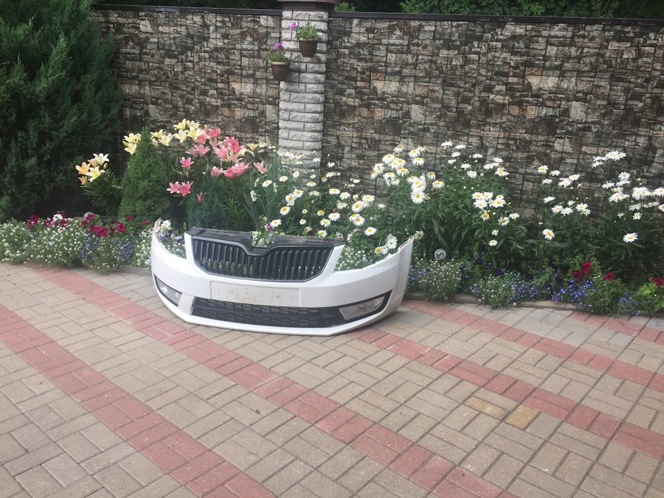 Дверные упоры — Volkswagen Polo Sedan, 1,6 л, 2017 года | аксессуары ...